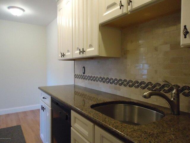condo with 2 bedroom, Manalapan NJ ES104849958