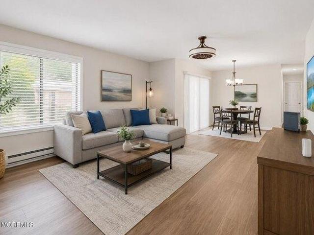 condo with 2 bedroom, Manalapan NJ ES105140032