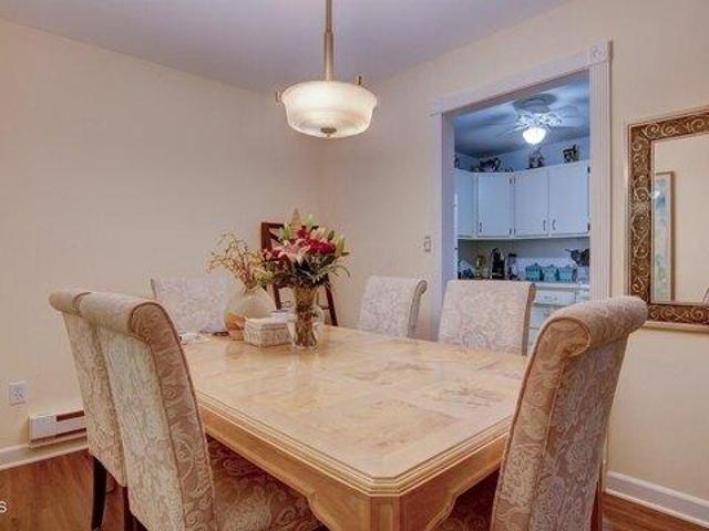 condo with 2 bedroom, Manalapan NJ ES105142581