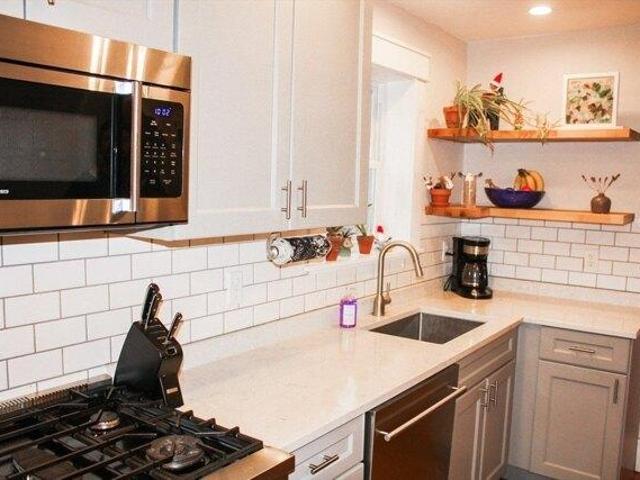 condo with 2 bedroom, Manchester MA ES105080577