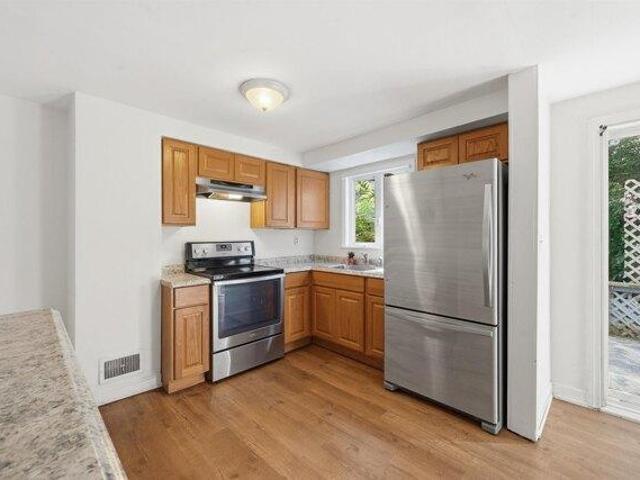 condo with 2 bedroom, Manchester NH ES105106648