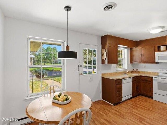 condo with 2 bedroom, Manchester NJ ES104899481