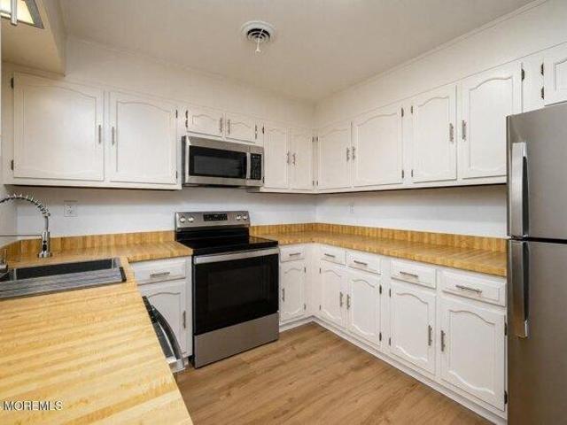 condo with 2 bedroom, Manchester NJ ES104904423