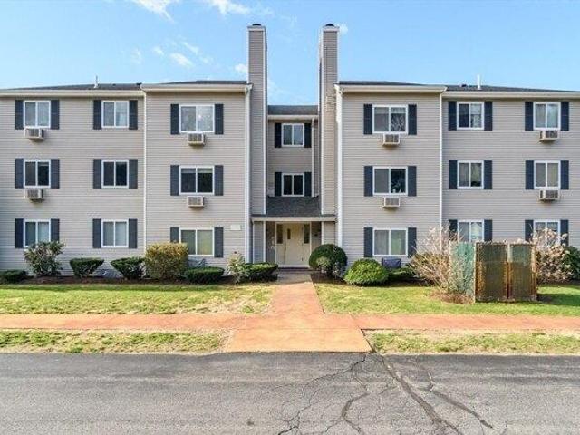 condo with 2 bedroom, Mansfield MA DS102761499