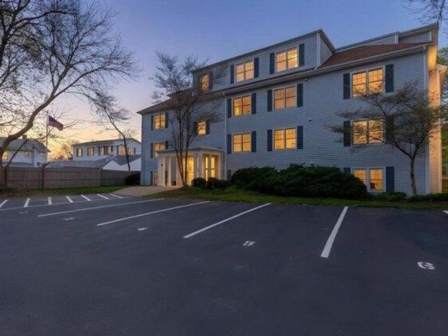 condo with 2 bedroom, Mansfield MA DS102343178