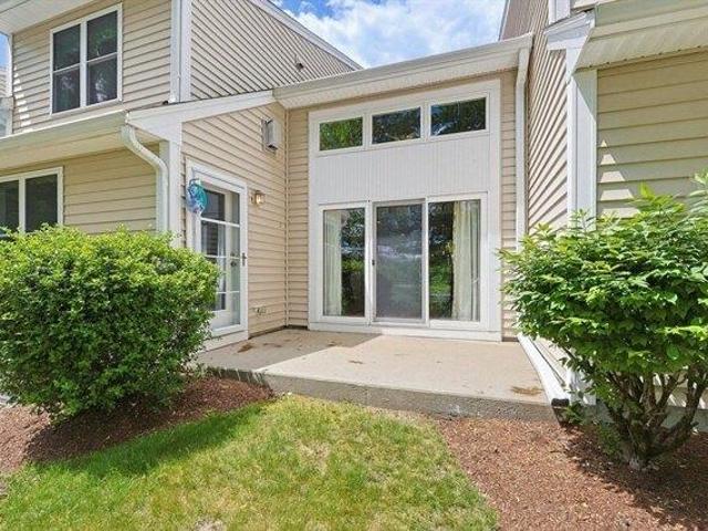 condo with 2 bedroom, Mansfield MA DS104010024