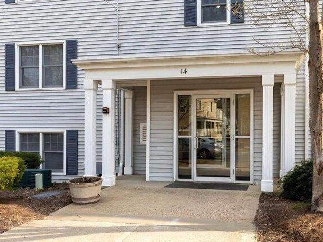 condo with 2 bedroom, Mansfield MA ES103223617