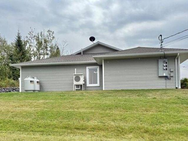 condo with 2 bedroom, Madawaska ME DLS102444507