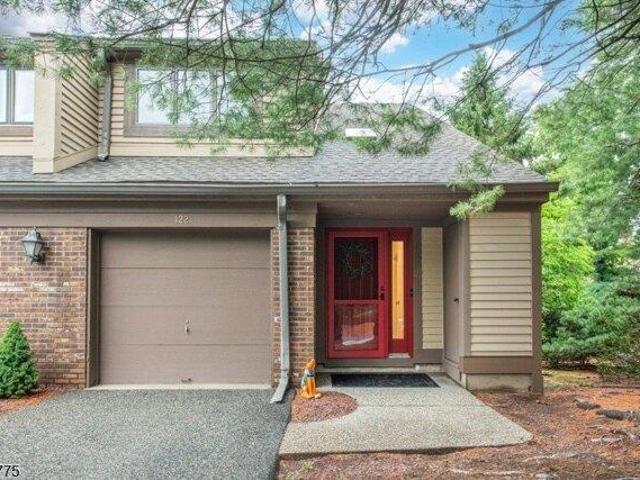 condo with 2 bedroom, Mahwah NJ DS104234105