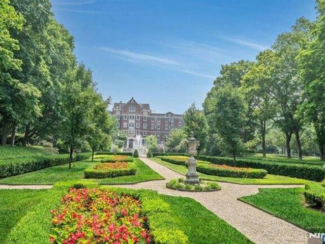 condo with 2 bedroom, Mahwah NJ ES104410077