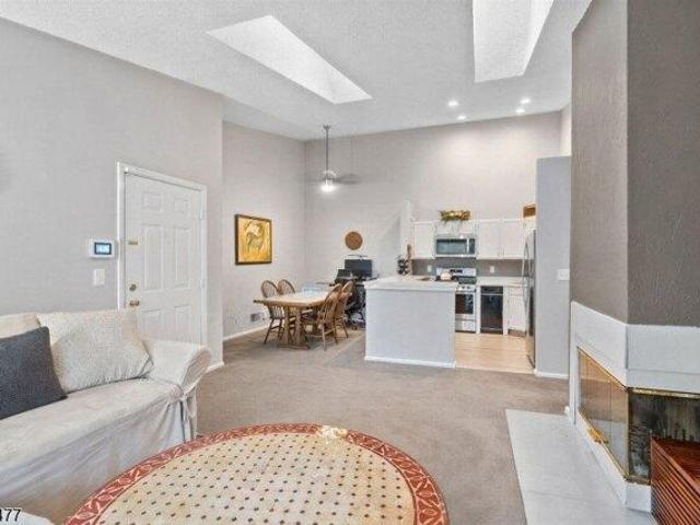 condo with 2 bedroom, Mahwah NJ ES104832523