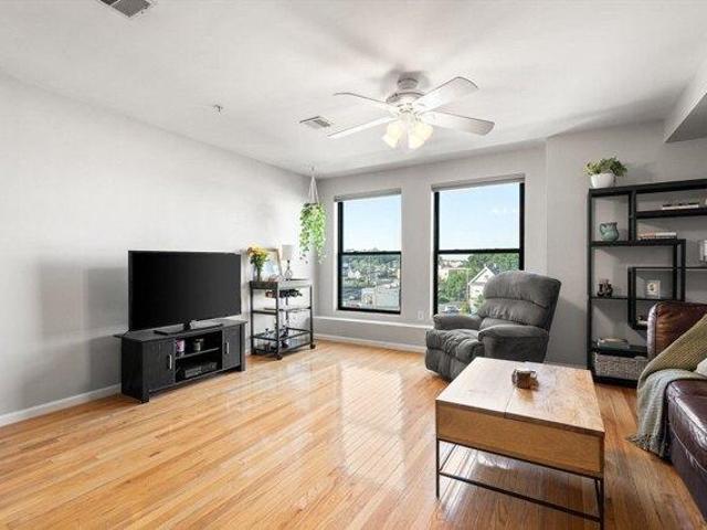 condo with 2 bedroom, Malden MA ES103187851