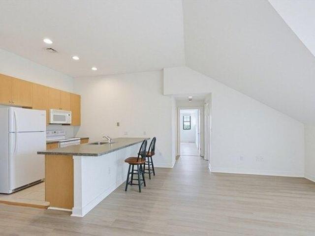 condo with 2 bedroom, Malden MA ES105191305