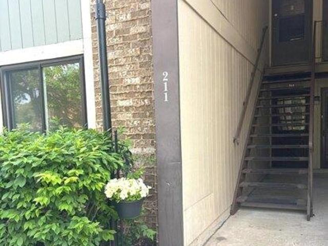 condo with 2 bedroom, Maple Shade NJ ES105160322