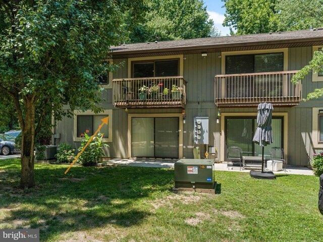 condo with 2 bedroom, Maple Shade NJ ES105232847