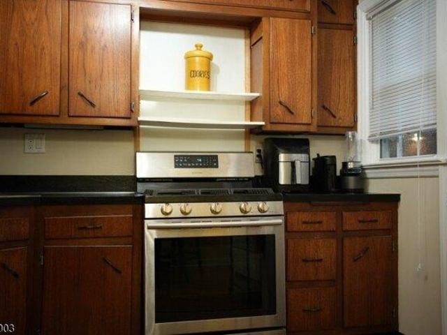 condo with 2 bedroom, Maplewood NJ ES105440683