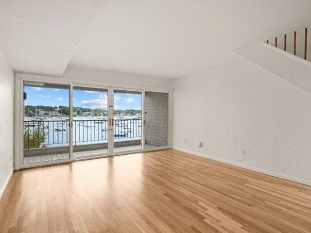 condo with 2 bedroom, Marblehead MA DS104377108