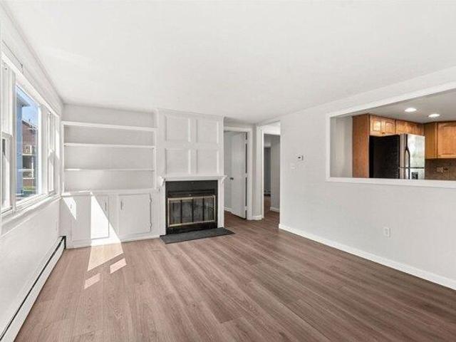 condo with 2 bedroom, Marblehead MA ES104114666
