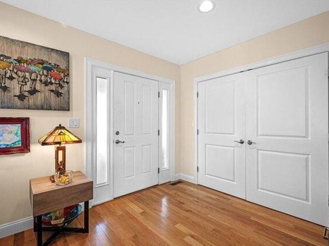condo with 2 bedroom, Marblehead MA ES104442708