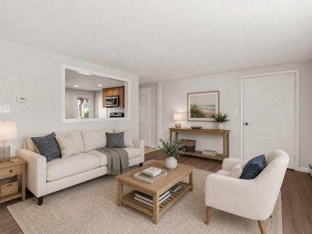 condo with 2 bedroom, Marblehead MA ES104543035