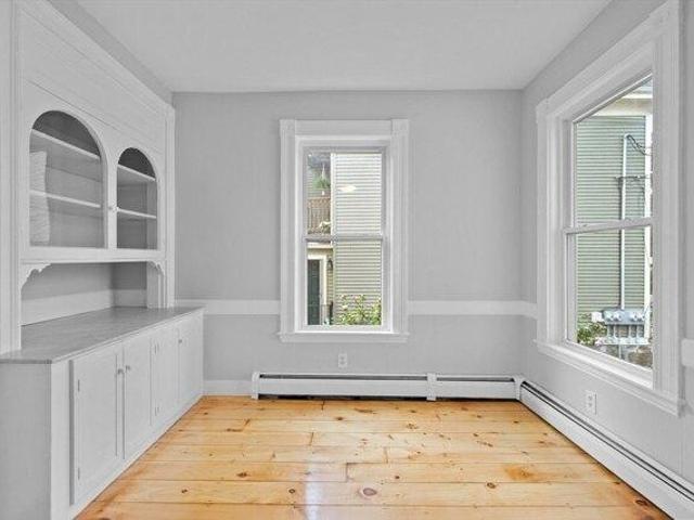 condo with 2 bedroom, Marblehead MA ES105140844