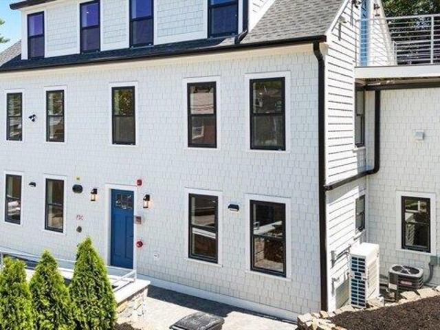 condo with 2 bedroom, Marblehead MA ES103930909
