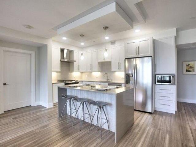 condo with 2 bedroom, Marlborough MA DLS101783674