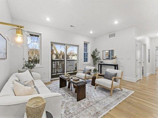 condo with 2 bedroom, Marlborough MA DS102528296