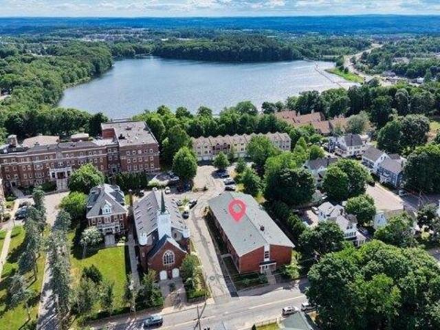 condo with 2 bedroom, Marlborough MA ES104605751