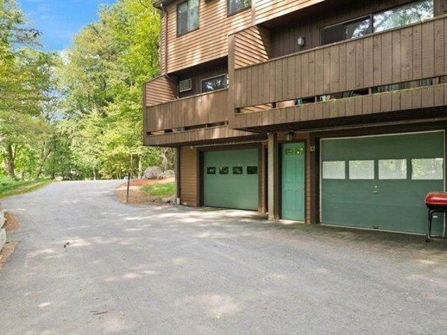 condo with 2 bedroom, Marlborough MA ES104830968