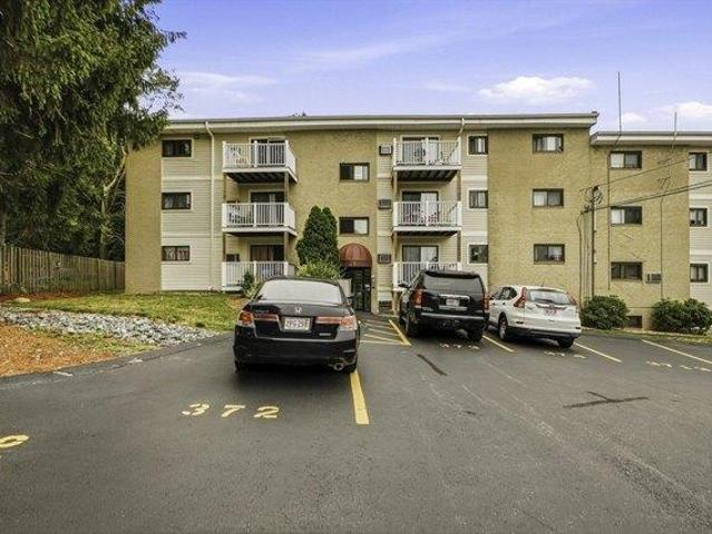 condo with 2 bedroom, Marlborough MA ES104903472