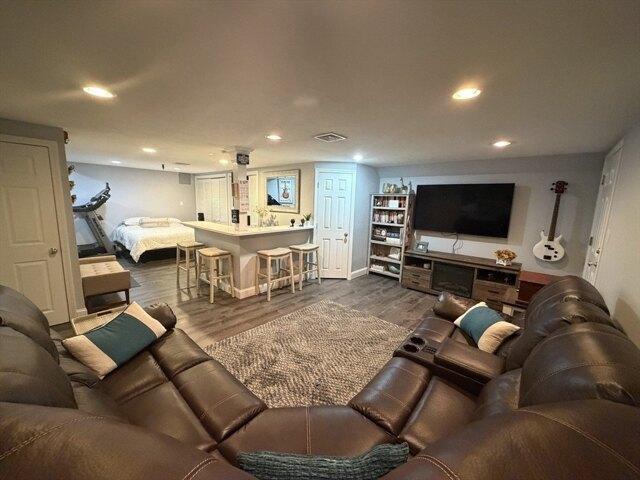 condo with 2 bedroom, Marlborough MA ES105115487