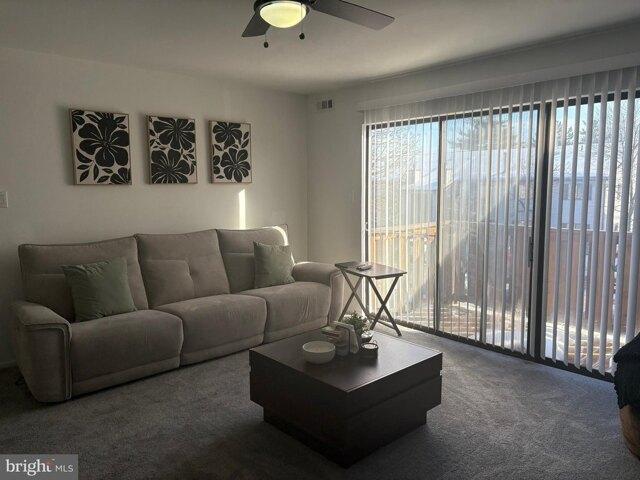 condo with 2 bedroom, Marlton NJ ES105159774