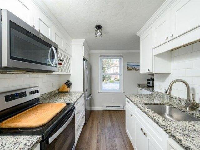 condo with 2 bedroom, Marshfield MA DS103709973