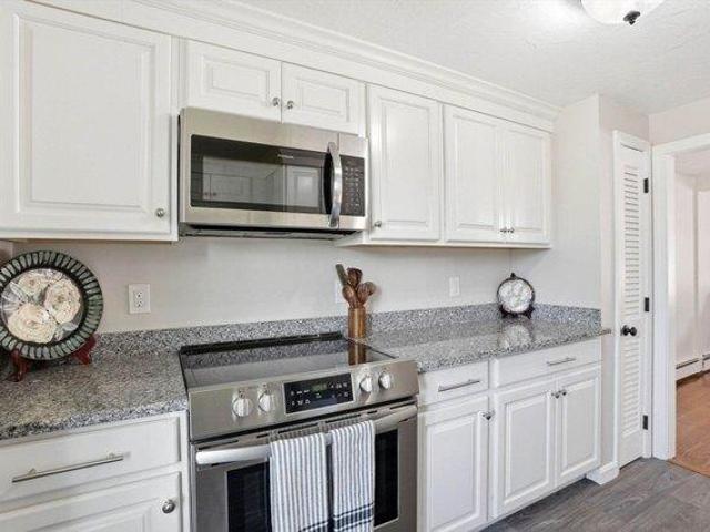 condo with 2 bedroom, Marshfield MA ES104078179