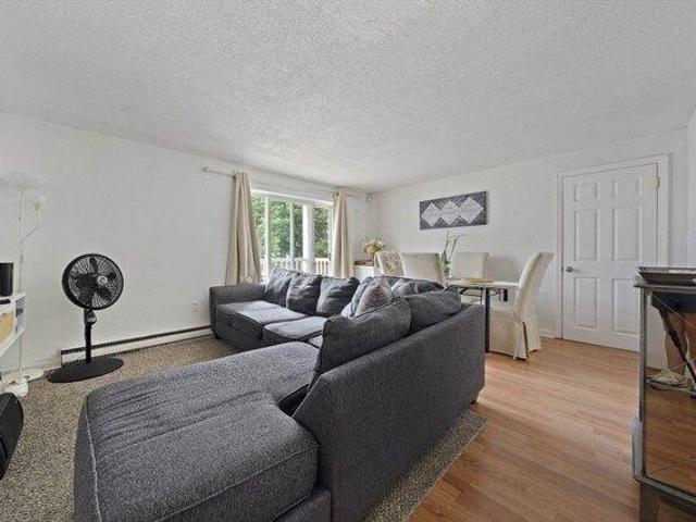 condo with 2 bedroom, Marshfield MA ES105105256
