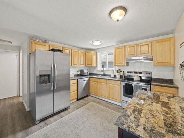 condo with 2 bedroom, Marshfield MA ES105230227