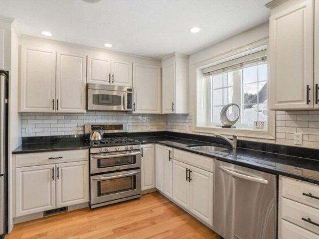 condo with 2 bedroom, Marshfield MA ES102823836