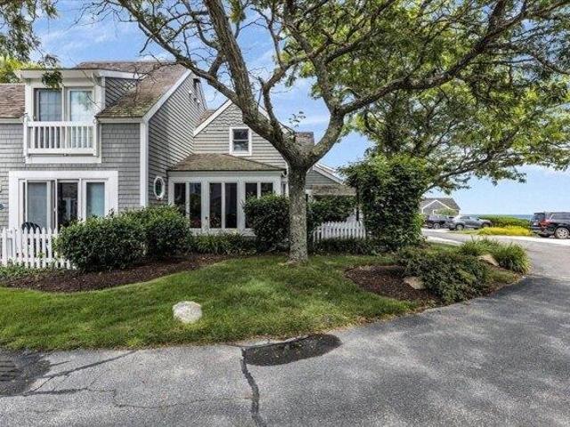 condo with 2 bedroom, Mashpee MA DS104296558