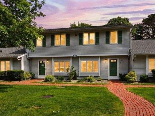 condo with 2 bedroom, Mashpee MA ES104114752
