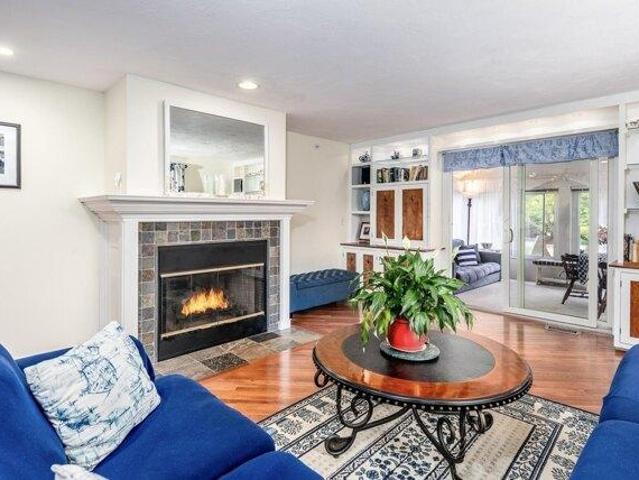 condo with 2 bedroom, Mashpee MA ES104295971