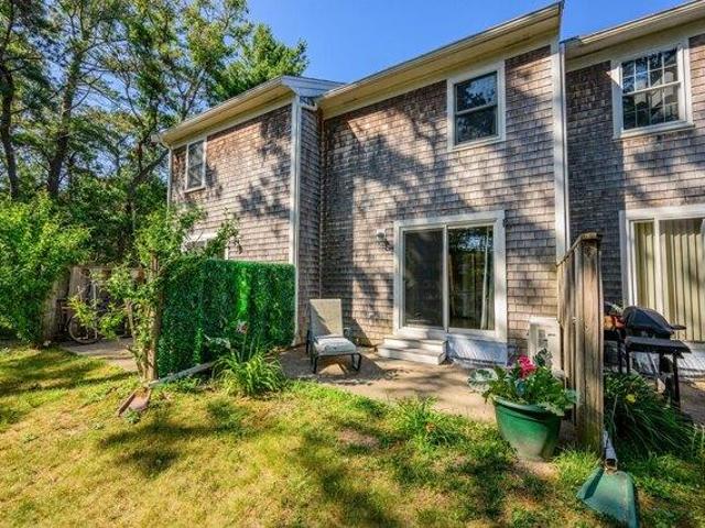 condo with 2 bedroom, Mashpee MA ES104351104