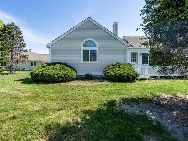 condo with 2 bedroom, Mashpee MA ES104831368