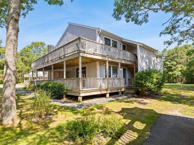 condo with 2 bedroom, Mashpee MA ES104849476