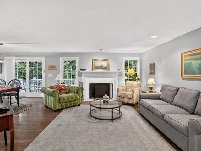 condo with 2 bedroom, Mashpee MA ES105114998
