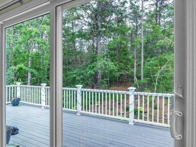 condo with 2 bedroom, Mashpee MA ES105124129