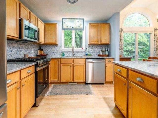 condo with 2 bedroom, Mashpee MA ES105174378