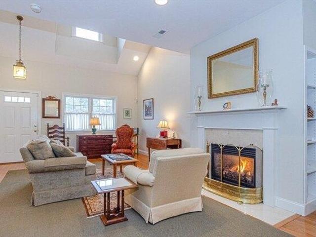 condo with 2 bedroom, Mattapoisett MA DS102157780