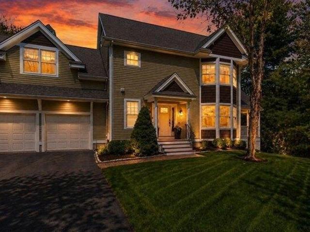 condo with 2 bedroom, Medfield MA ES103125746
