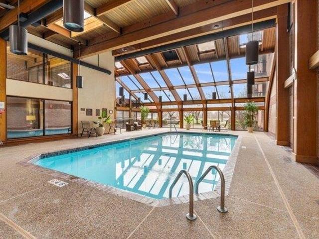 condo with 2 bedroom, Medford MA DLS102670038